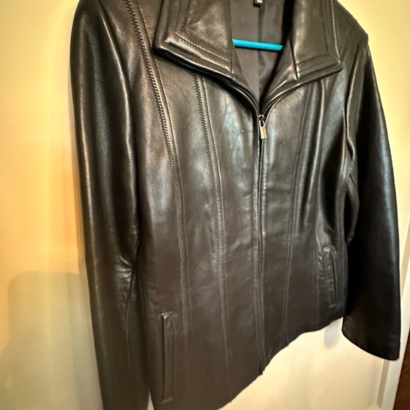 Avanti | Jackets & Coats | Vintage Black Leather Soft Biker Jacket ...